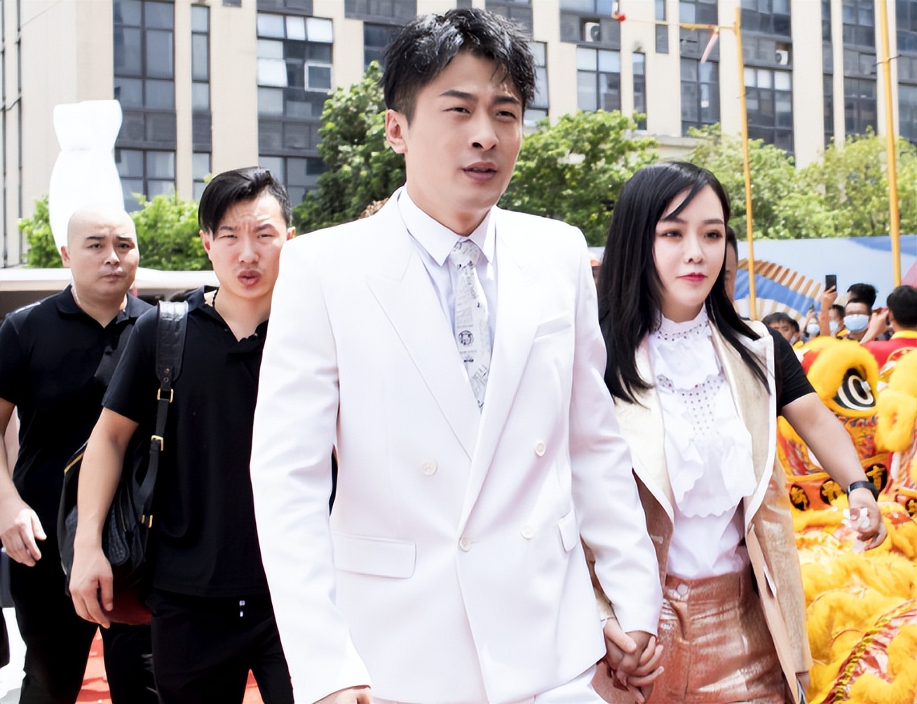 Chu Ruixue praised her husband Simba for his strong ability, she ...