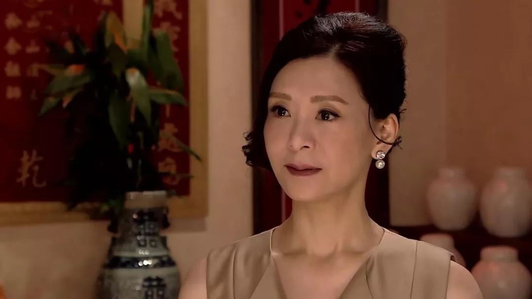 The lower body of the TVB actress was exposed when she participated in the program. What is the ...