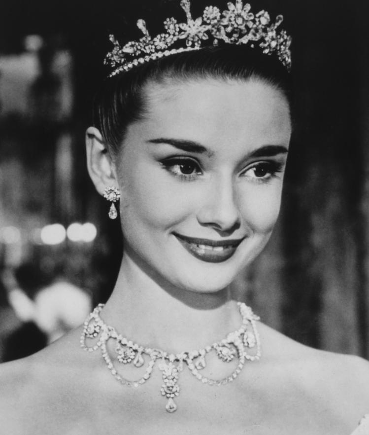 White House Secretary Mary revealed: Hepburn had trysts with Kennedy ...