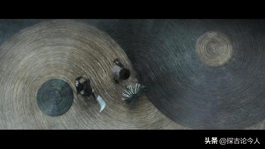 In the movie "Shadow", Deng Chao and Sun Li created colorful and ...