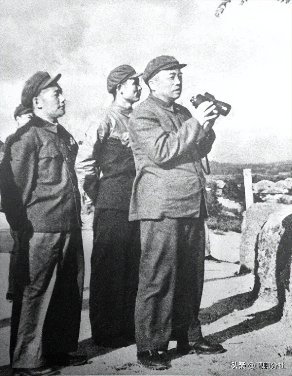 In 1955, Ye Fei invited guests, but Mr. Peng did not arrive. Chen Geng ...