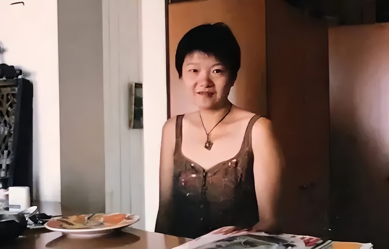 Famous director Shuang Chen and his wife overturned because of their son?Early love history was ...