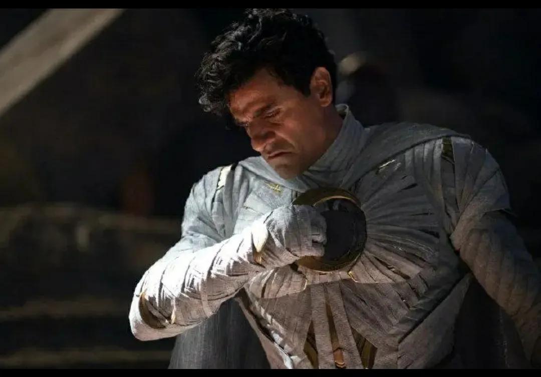 'Moonlight Knight' Director Mohammad Diab Says His Favorite Oscar Isaac Scene - iNEWS