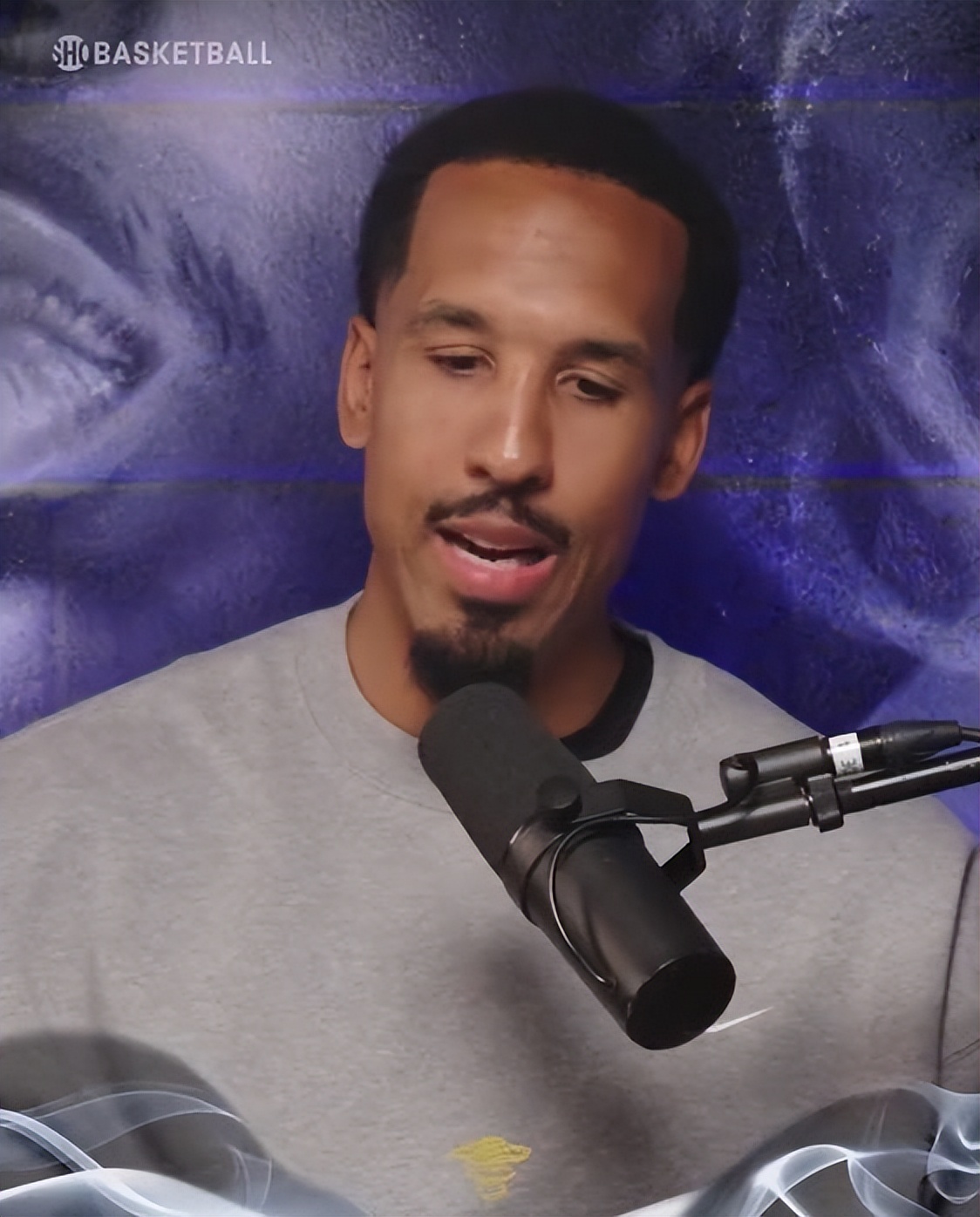 The 500 million mess will scare off one more person? Livingston resigns ...