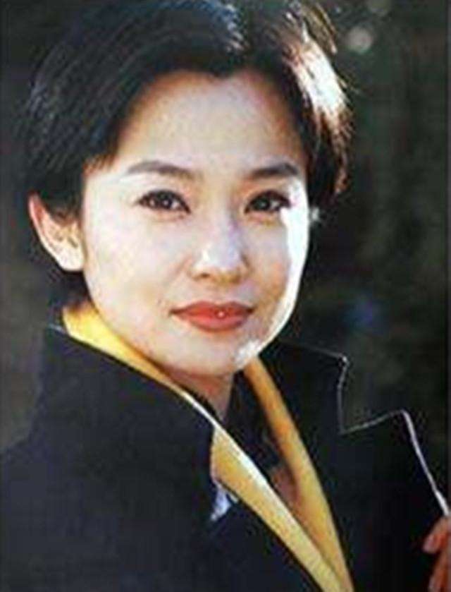 Bian Mei, the first female bodyguard in China - iNEWS