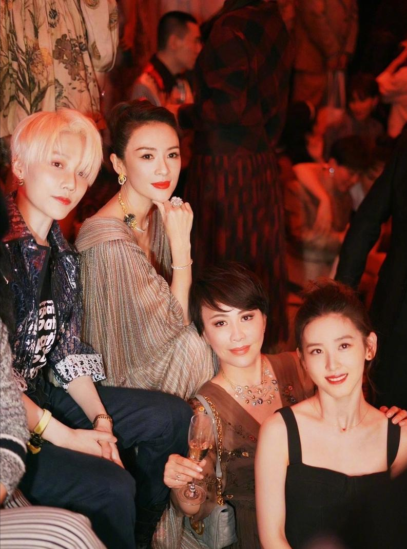 Counterattack on the spot, gritted teeth and applauded, from Zhang Ziyi to Yu Hewei, wrote ...