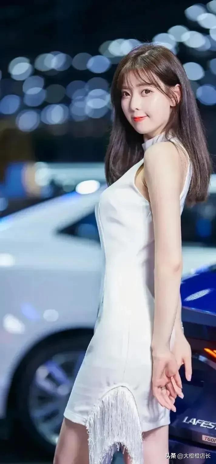 Chunxiao, the most beautiful car model, and HiPhi Y, the "Idol power ...