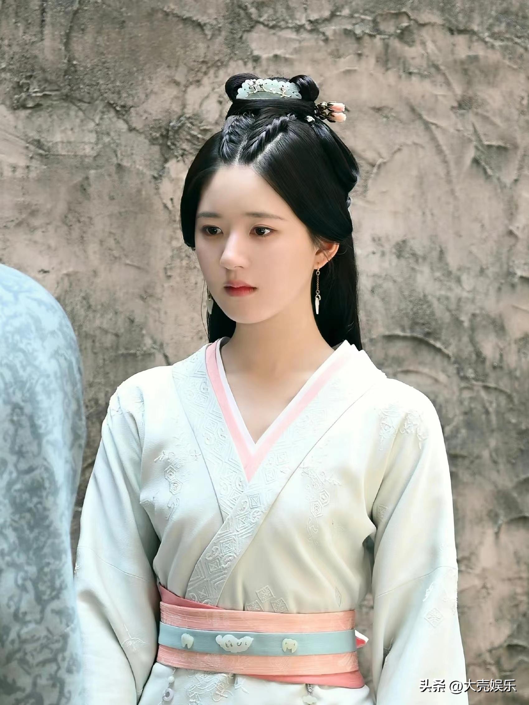 It was revealed that Zhao Lusi was promoted to a top-tier goddess, as ...