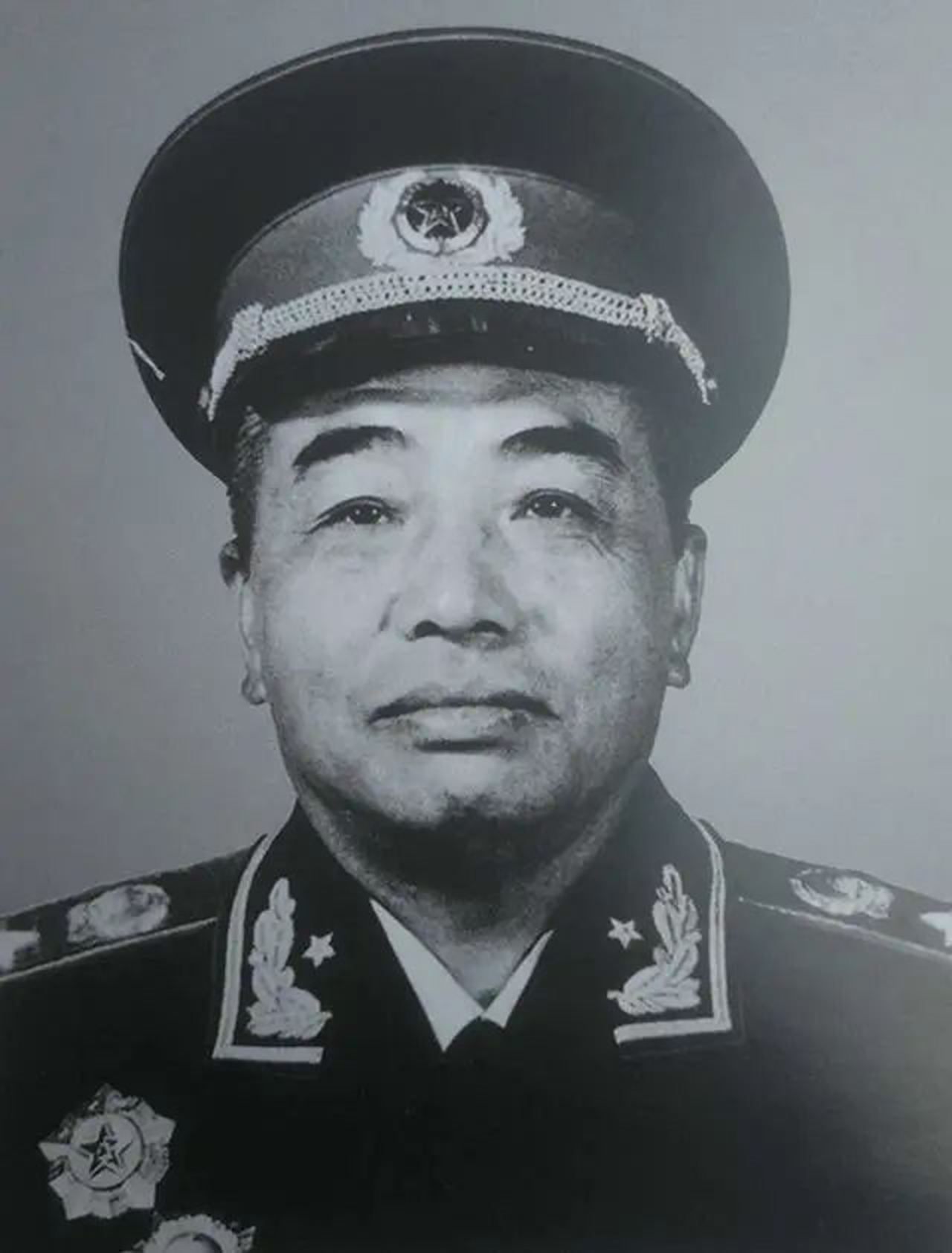 Peng Dehuai wrote a letter to his niece before his death, and when he ...