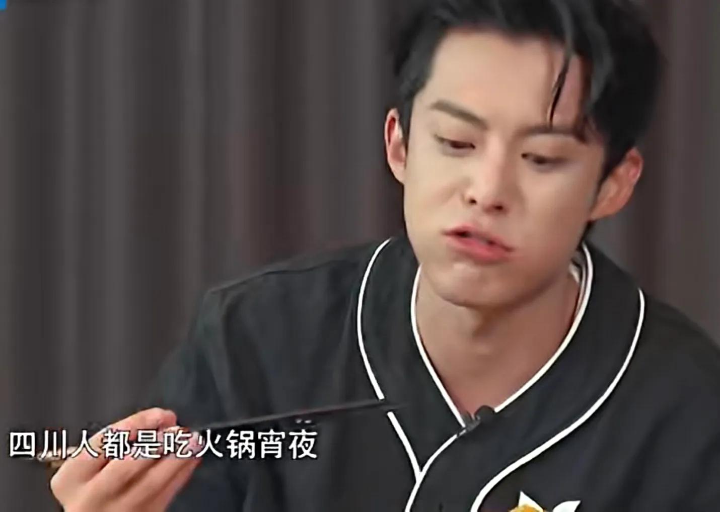 Wang Hedi runs every season, eating and broadcasting is indispensable ...