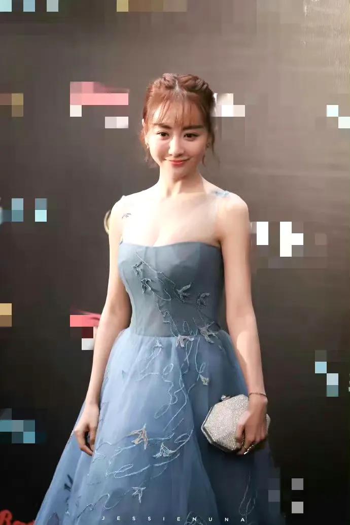 Yang Rong is so beautiful - iMedia