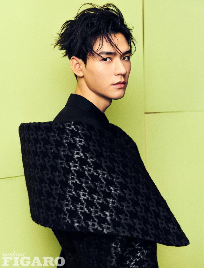 Gong Jun Figaro's freehand oil painting blockbuster, Gong Jun Jin Jiu ...