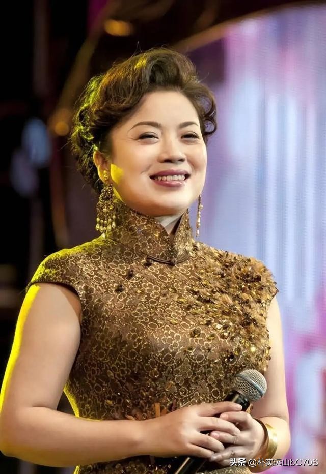 Facts have proved that the 56-year-old plump singer Zhang Ye has ...
