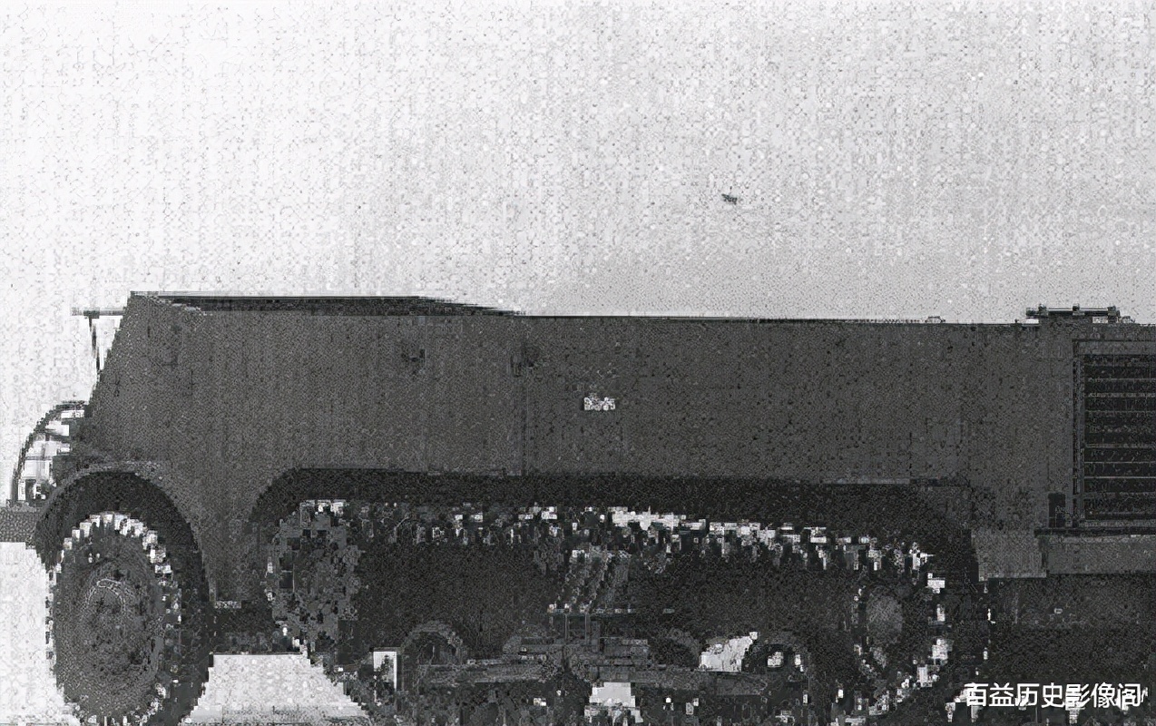 World War II: Light Armored Vehicles (British, American, German) - iNEWS