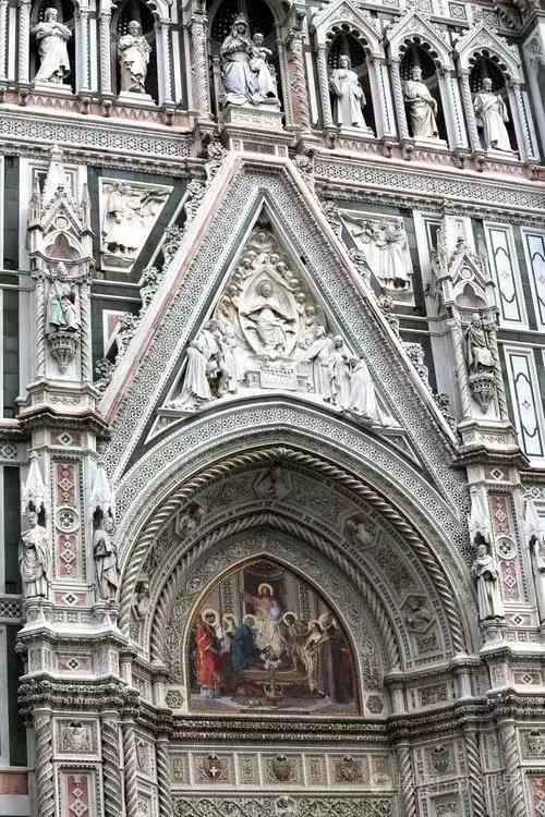 What influence did the window panes in Italian churches have on ...