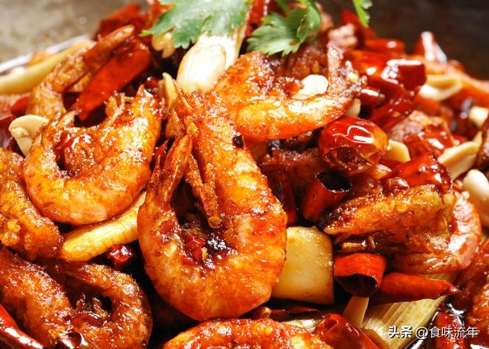 Teach you to make delicious dry pot spicy shrimp, spicy and tempting ...