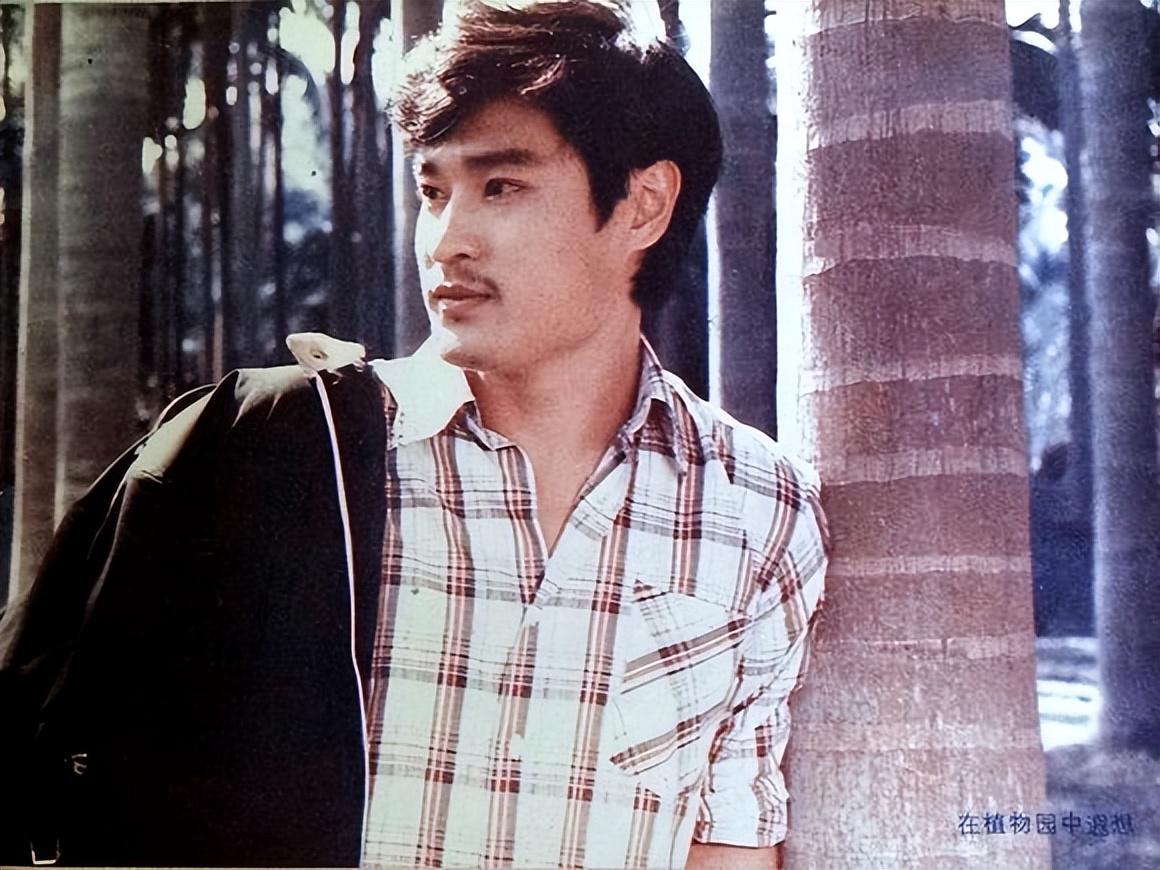 Big red envelope giveaway! Chen Rui's beauty partner: his ex-wife and ...