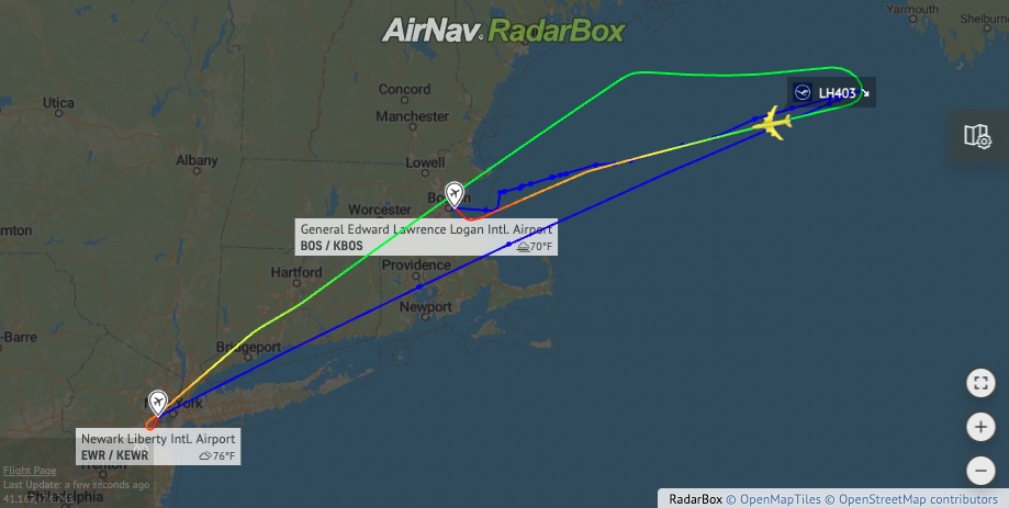 Carry 326 people!Smoke in cockpit of transatlantic Boeing 747 makes ...