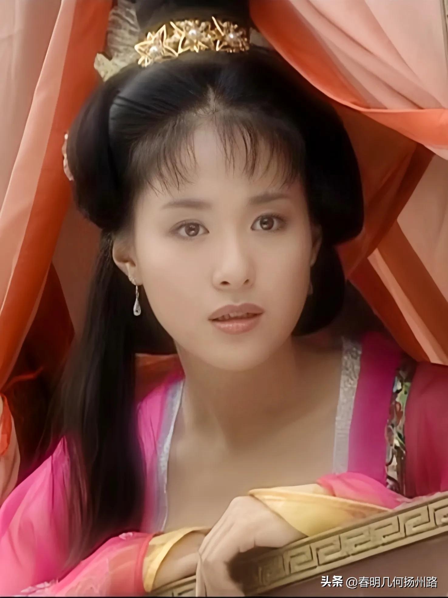 The previous actors did not have beauty filters, they were all natural ...