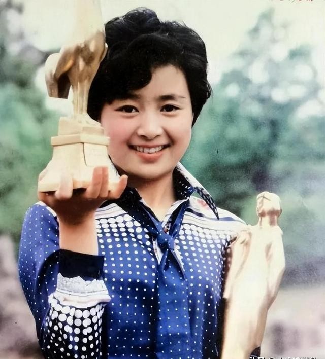 Zhang Yu, the "Queen of Films": I lost my career, my love life, and I ...