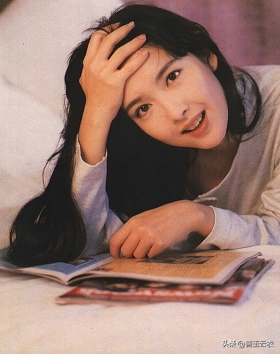 Being scolded by Wu Junru as a stamp-collecting girl, she was a ...