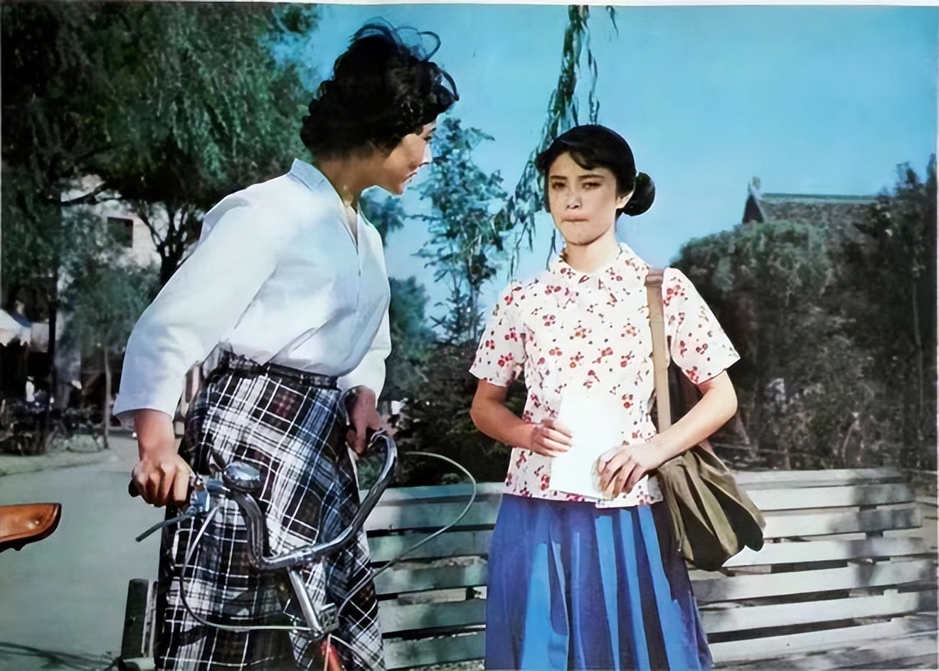 Fu Yiwei: Two marriages and two divorces, from "the most beautiful Daji" to "a prisoner", does ...