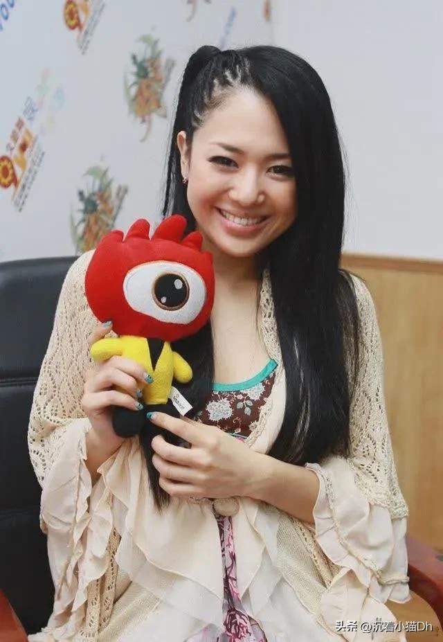 41-year-old Sola Aoi posted a family portrait in the New Year. Netizens ...