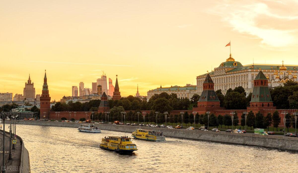 Annual quiz: Who is flying drones in the skies of the Kremlin? - iMedia