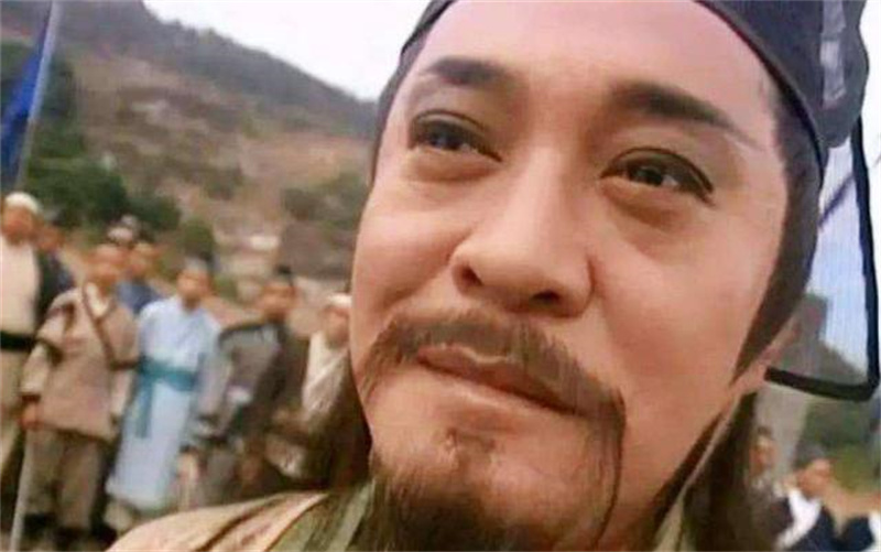 There are 4 people who practiced the Sunflower Collection, and 3 people ...