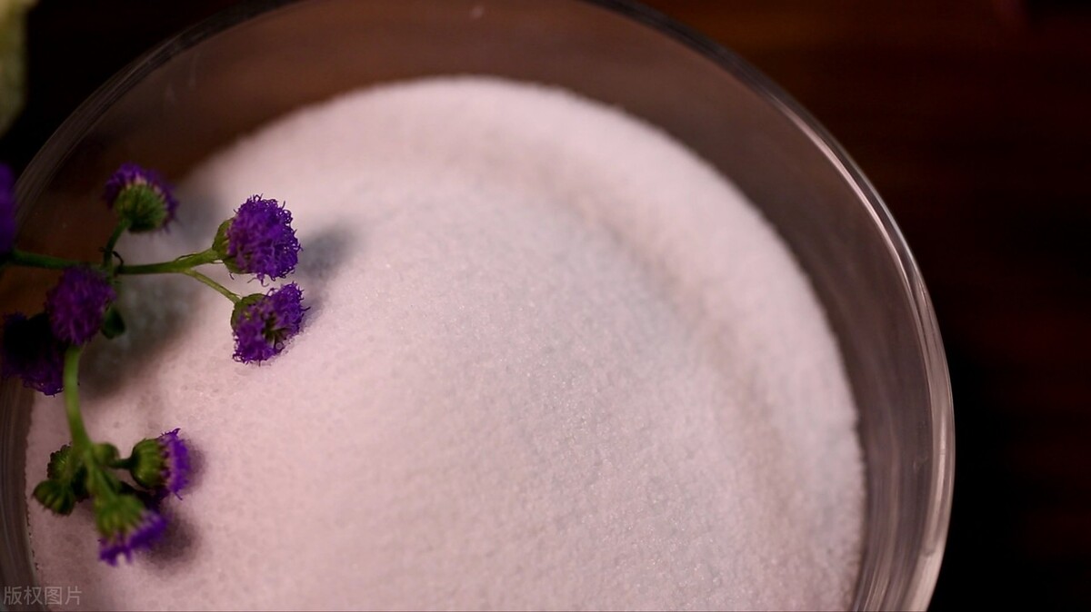 What exactly is MSG made of, how is it different from chicken essence ...