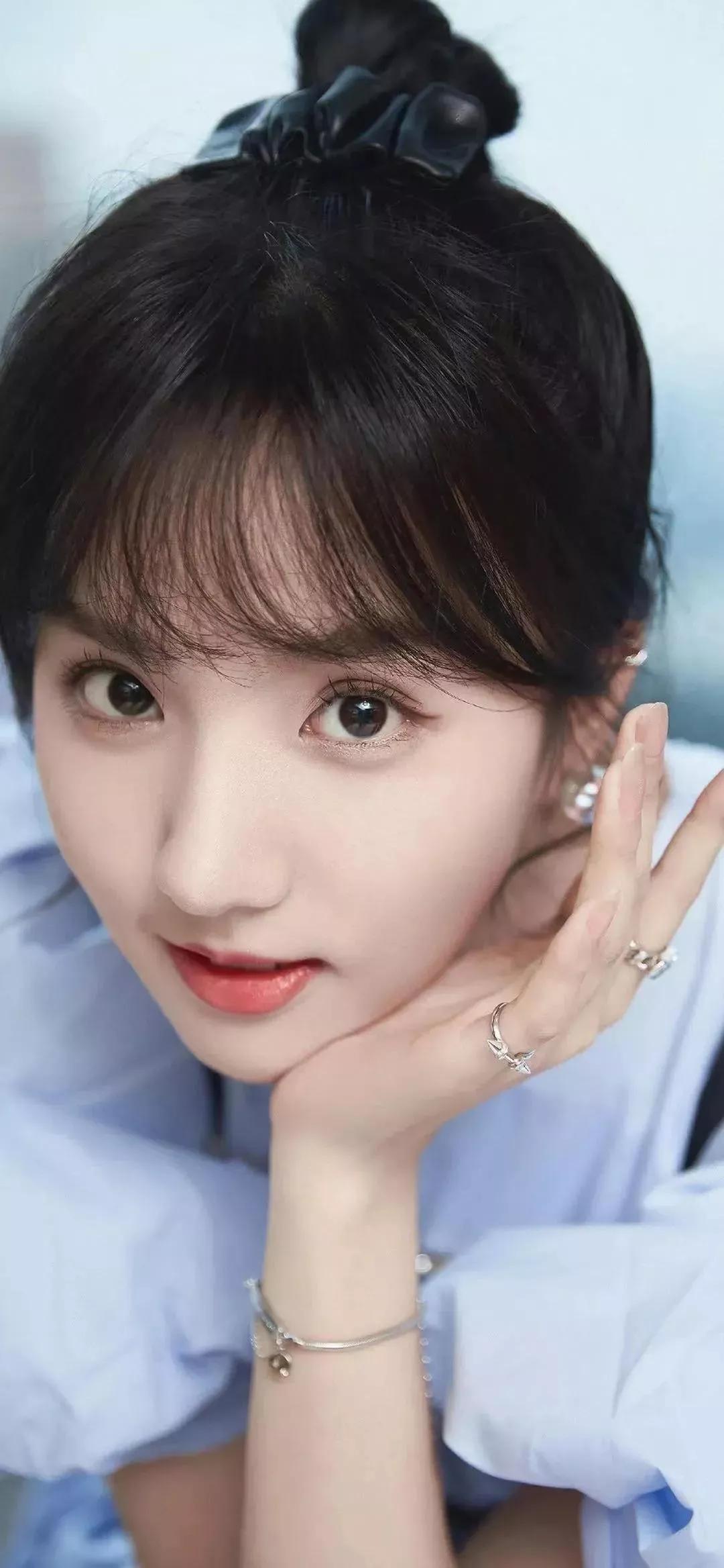 Appreciation of beautiful pictures: Su Xiaotong - iNEWS