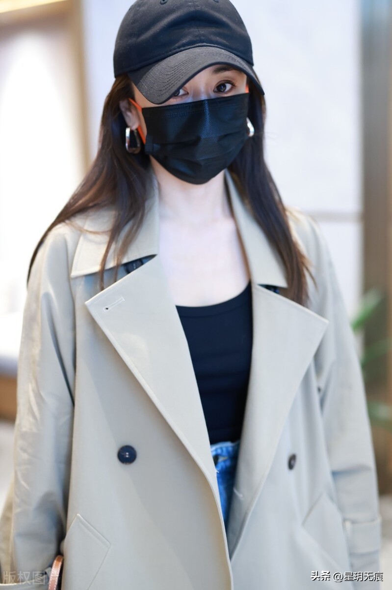 Liu Yun accompanies her husband Zheng Jun to record "Call Me by Fire ...