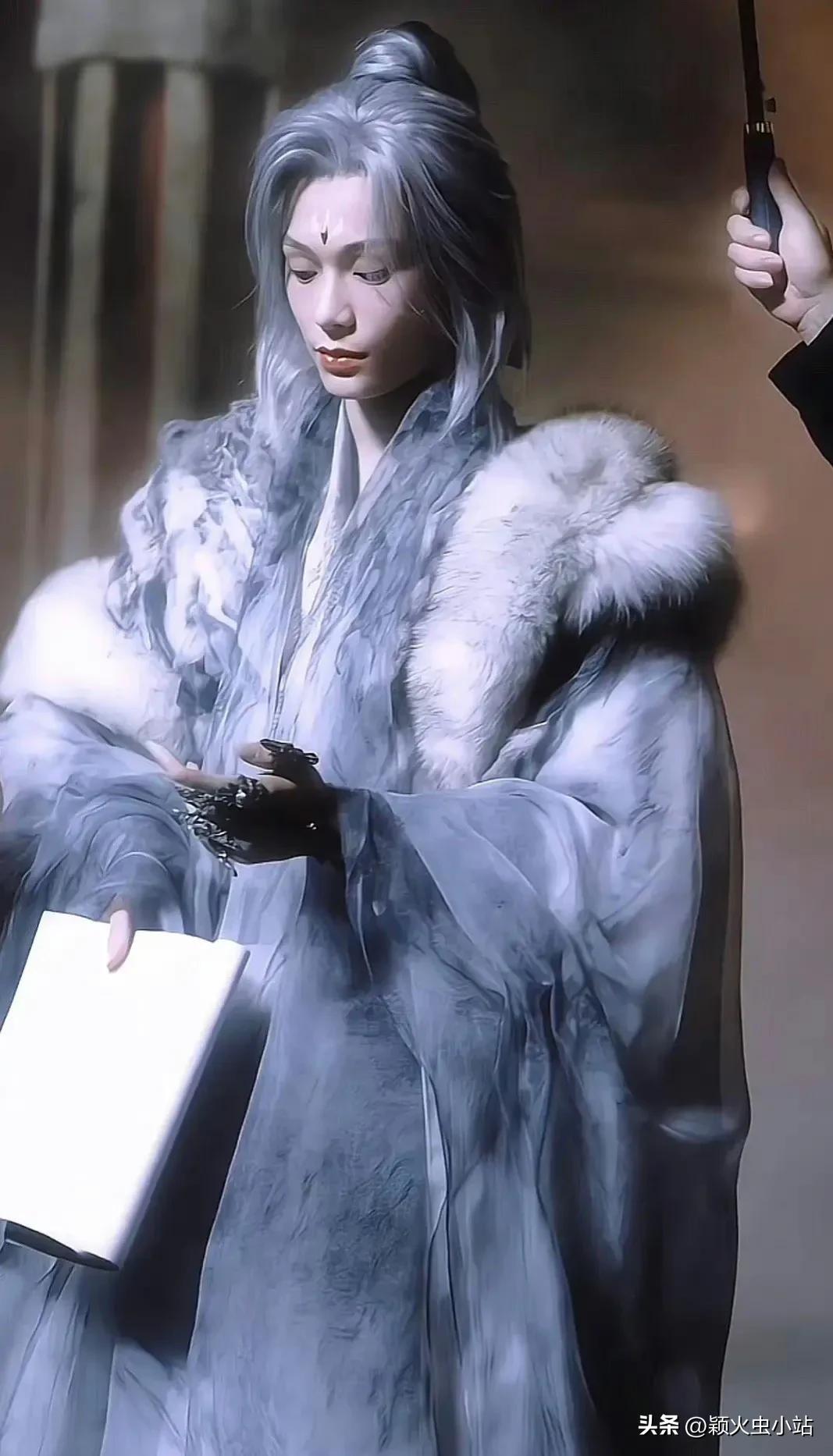 7.10 Entertainment Melon: Ding Yuxi Zhao Lusi Yang Yang Li Qin Zeng ...