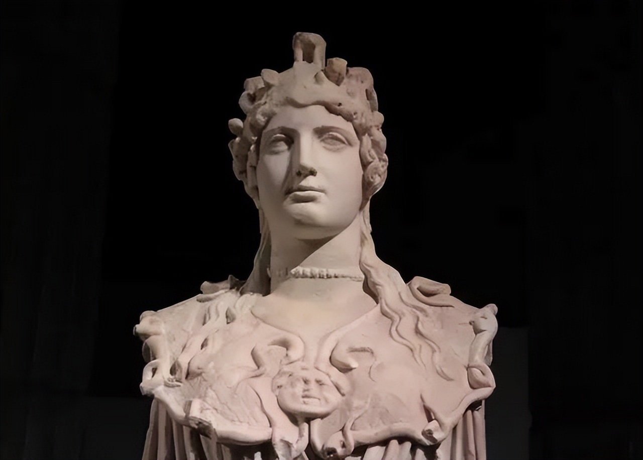 Main features of Hellenistic art in Central Asia and their cultural ...