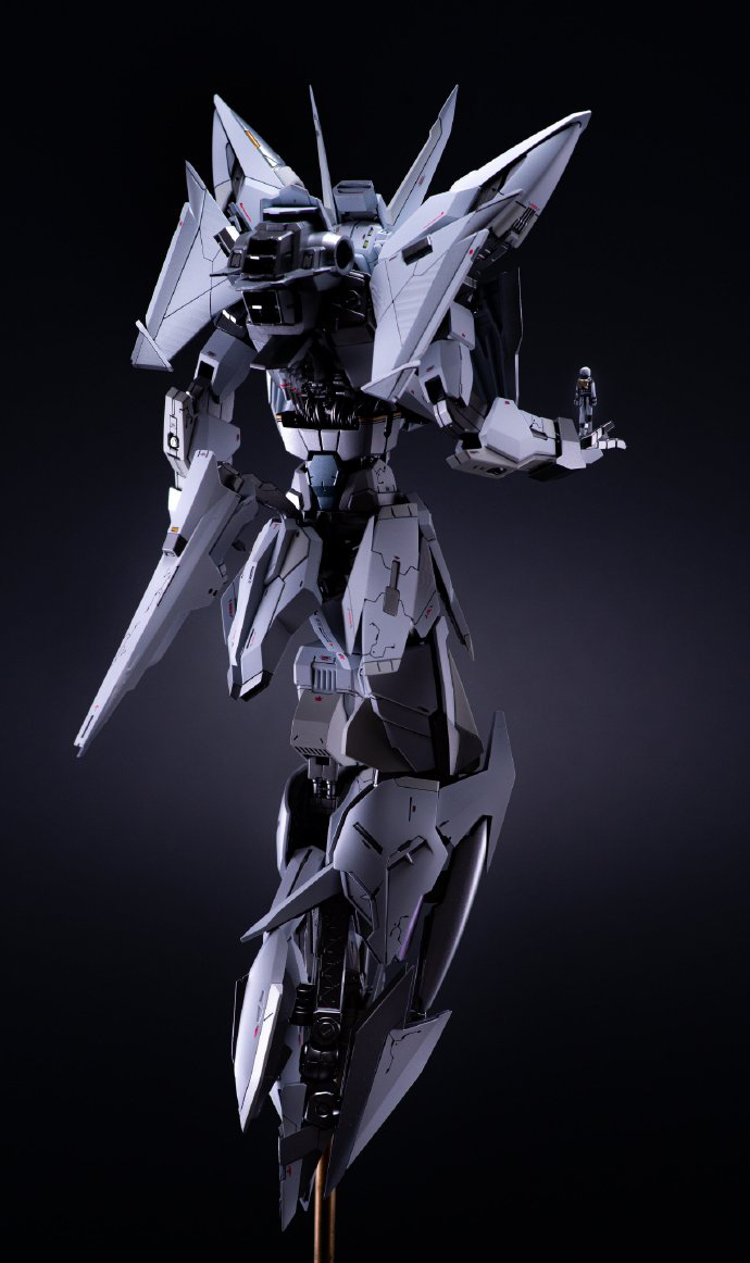 Statue style? Color-changing transformation "big long legs" MG scale ...