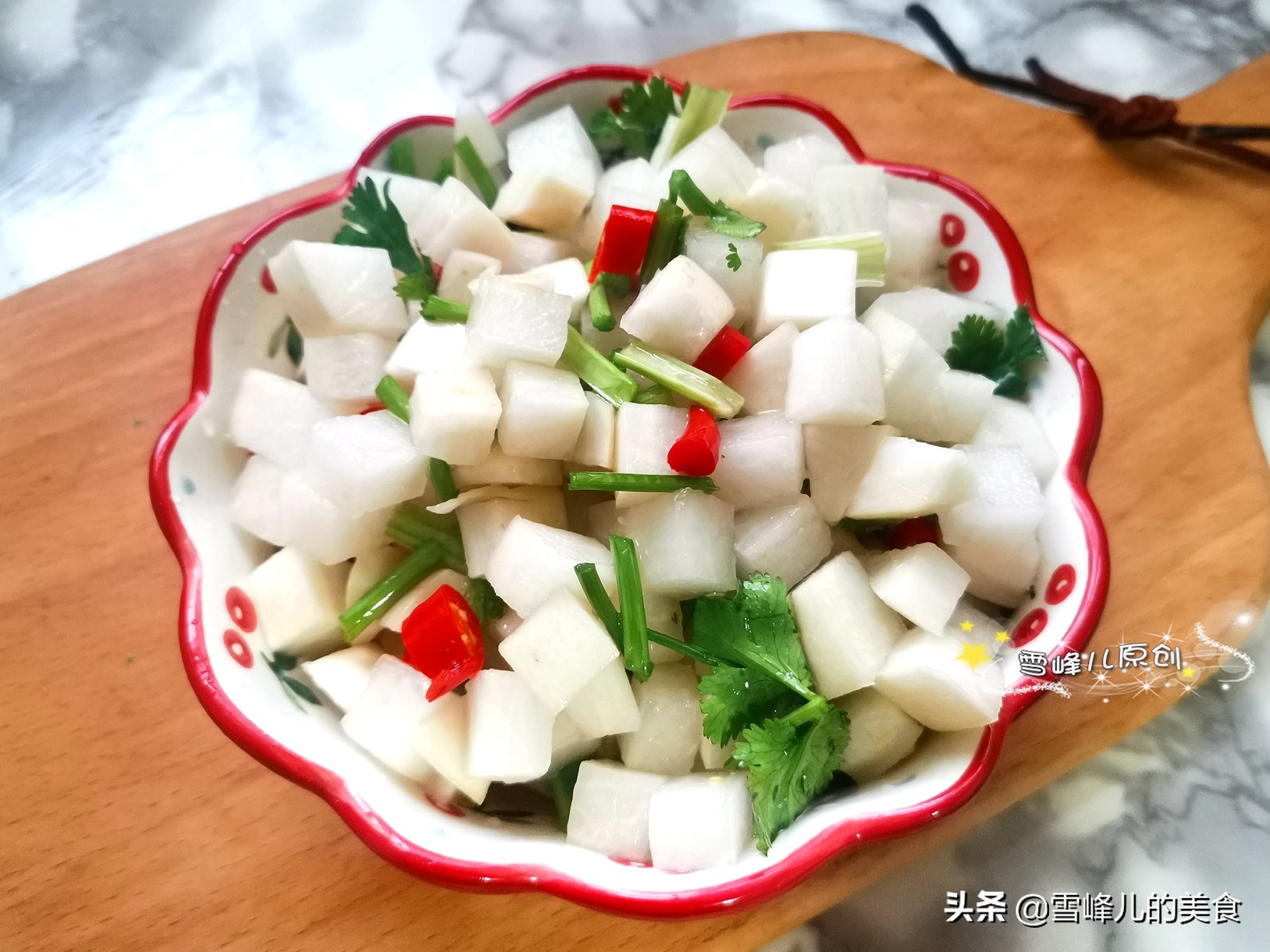 This dish is "Ginseng in Vegetables". It is low-fat and low-calorie. It ...