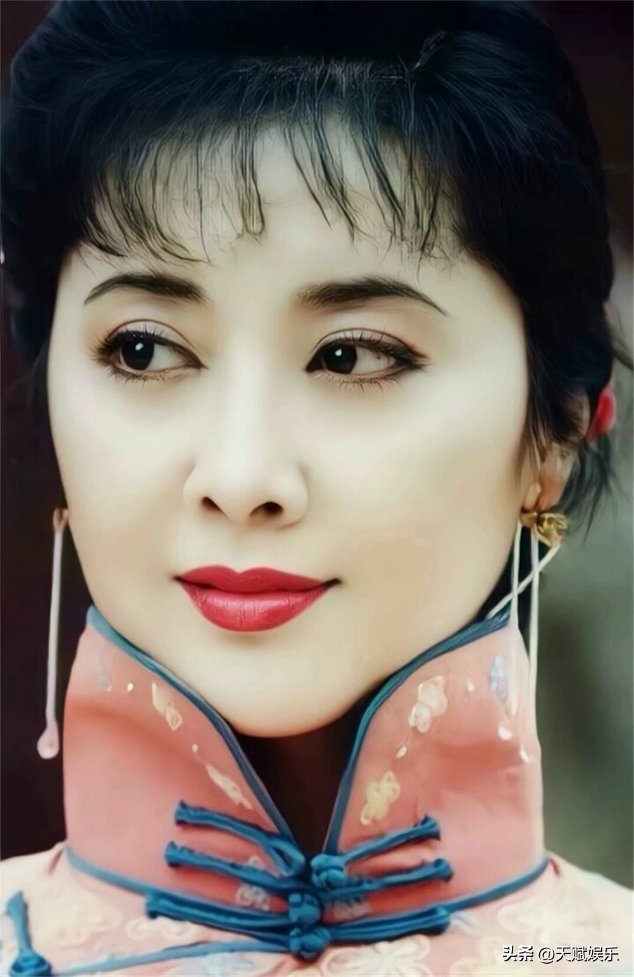 2023 version of national first-class actor Zhu Lin's beautiful photos ...