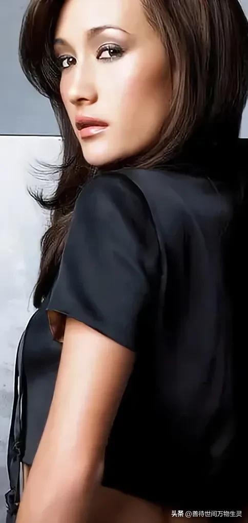 Li Meiqi fashion photo - iNEWS