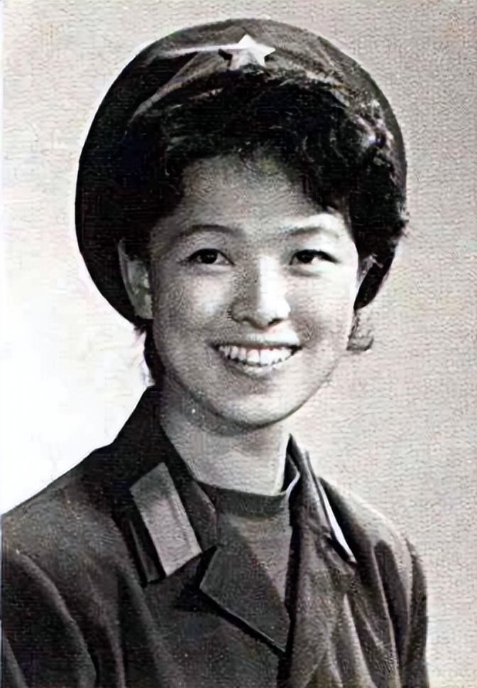 Tong Tiexin: First marriage married singer Jinman and gave birth to a ...