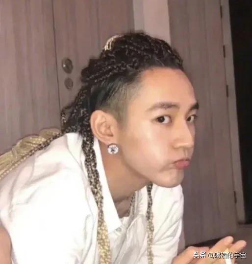 What happened to Deng Wei? With 3 million fans, it feels like there are ...