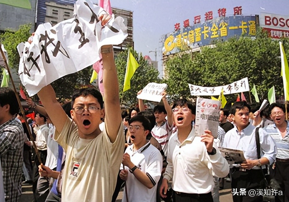 After the bombing of the Chinese embassy in 1999, Jiang Zemin ...