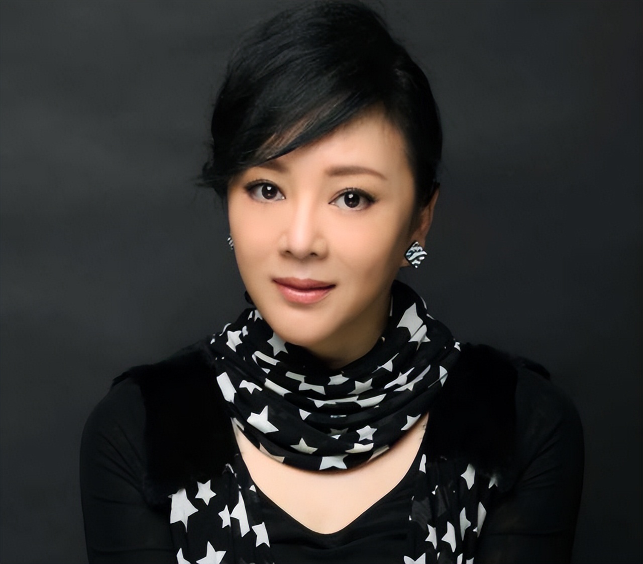 Mingyang Entertainment—Beauty Star-Liang Li - iMedia