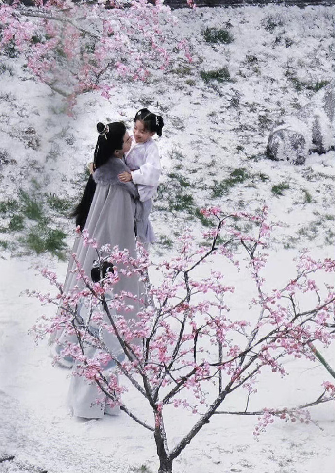 9.7 Drama Reuters Melon: Liu Shishi, Han Dongjun, Bailu Chengyi, Tan Jianci, Wang Hedi, Luo ...