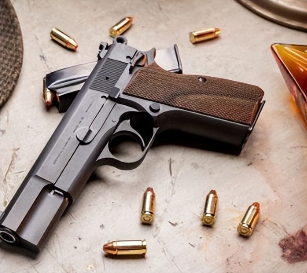 What is the stability and portability of the Browning M1935? - iMedia