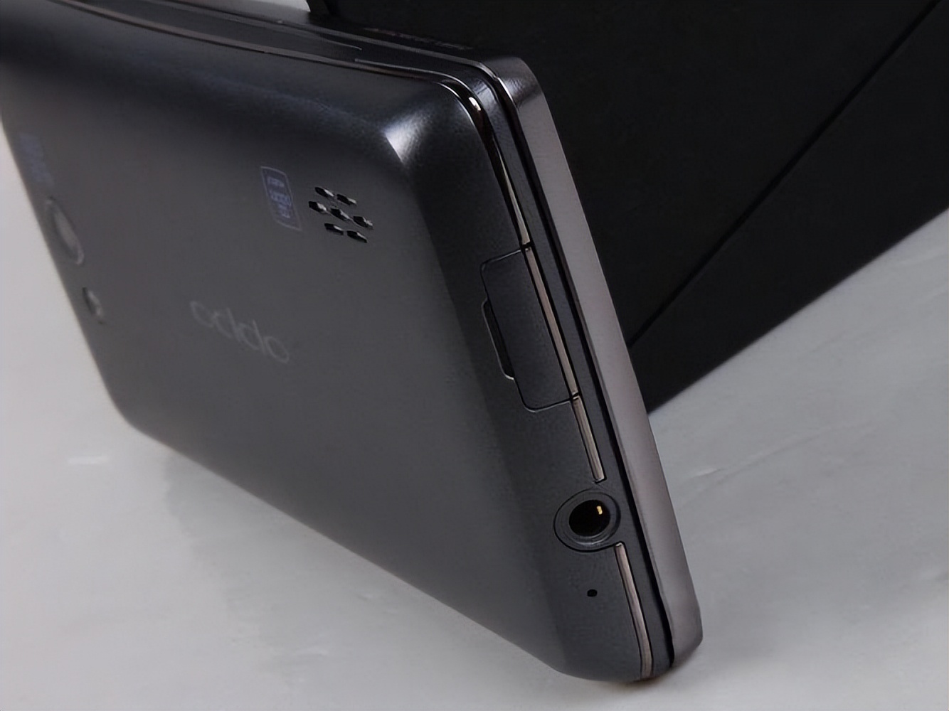 The starting point of the green elves - OPPO X903 mobile phone - iMedia