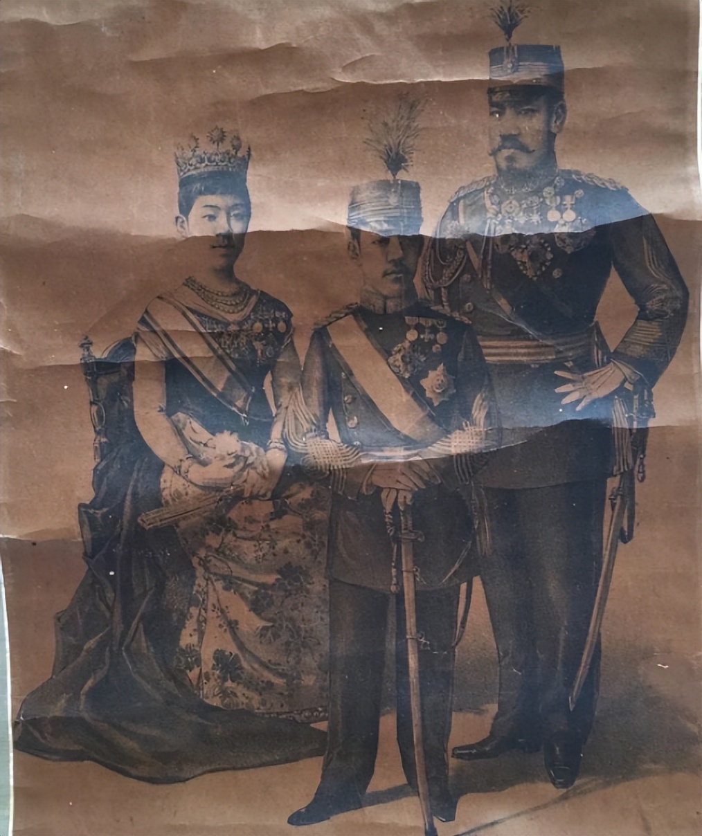 What are the characteristics of local celebrities in local autonomy ...