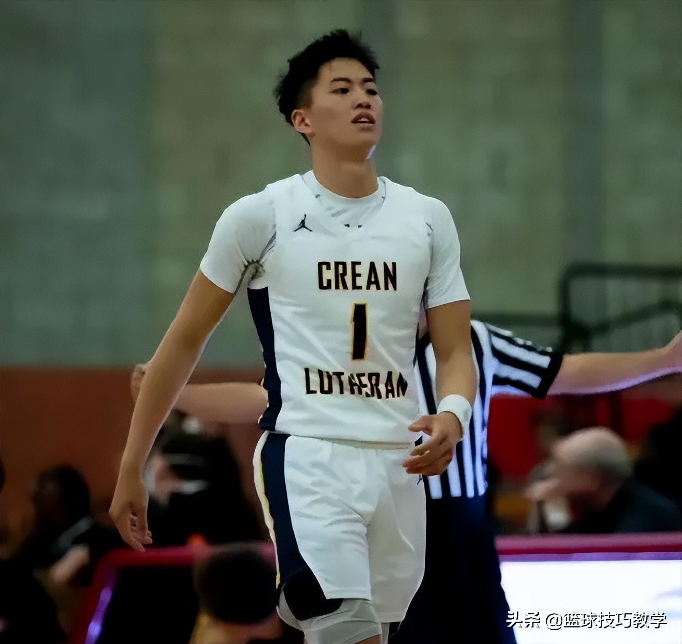 The style of the game is exactly like Guo Ailun!20-year-old Chinese ...