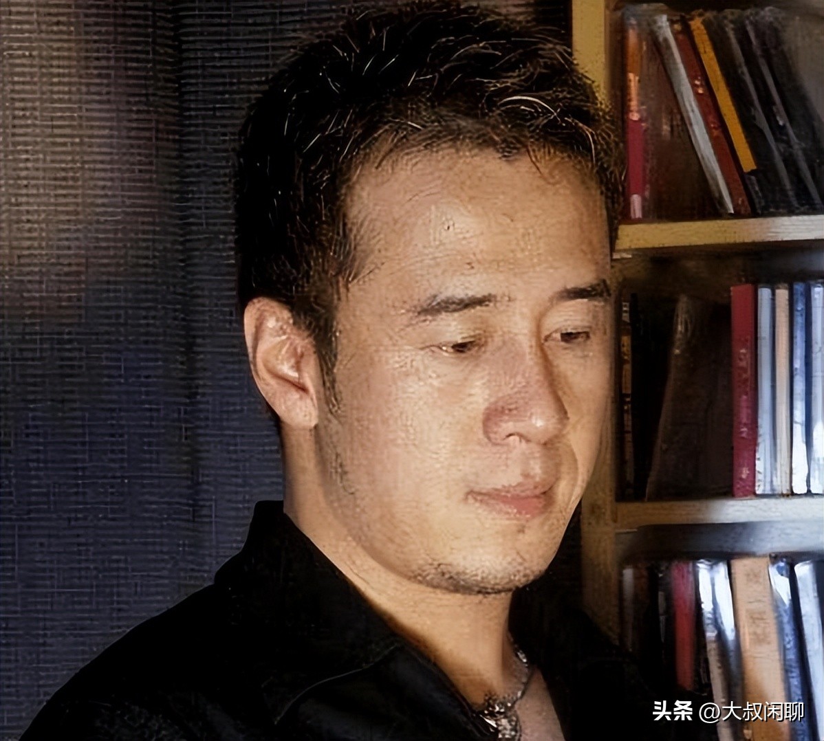 How did the "invincible" Yang Kun go to the music altar! - iNEWS