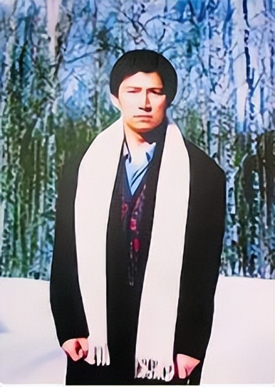 Marrying an American actress who is 39 years older, and inheriting 7 ...