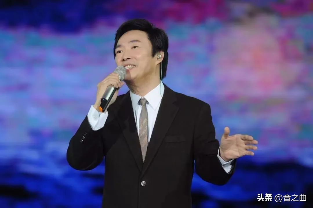 Fei Yuqing's classic song "One Cut Plum", the familiar melody has ...